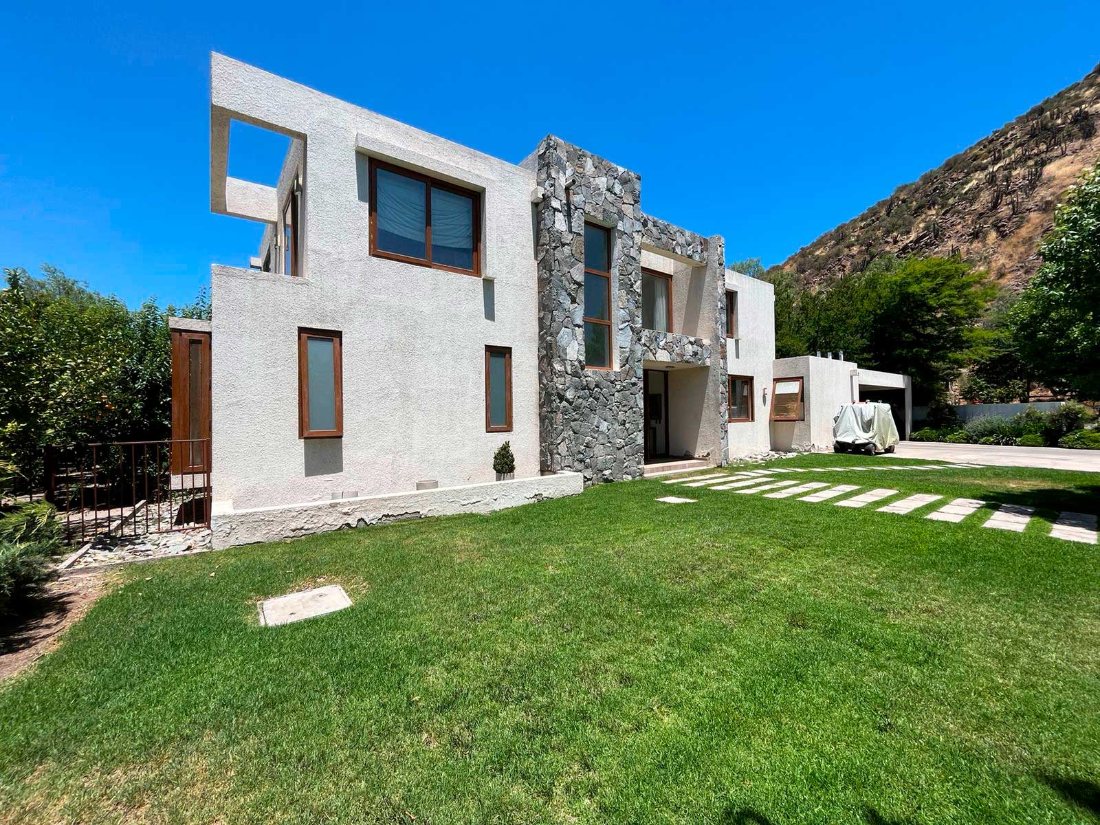 Condominio Las Brisas Chicureo – Francisca de la Jara